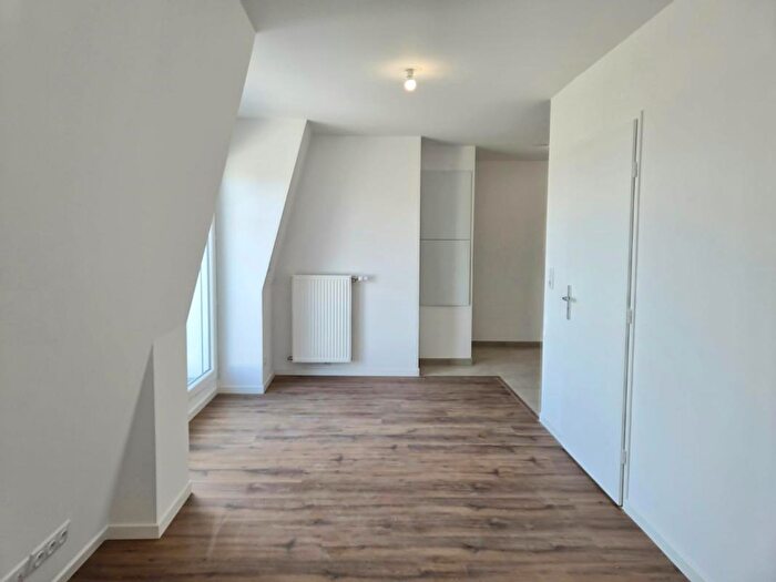 Appartement 1 pièce à louer à Le Blanc-Mesnil, Eiffel