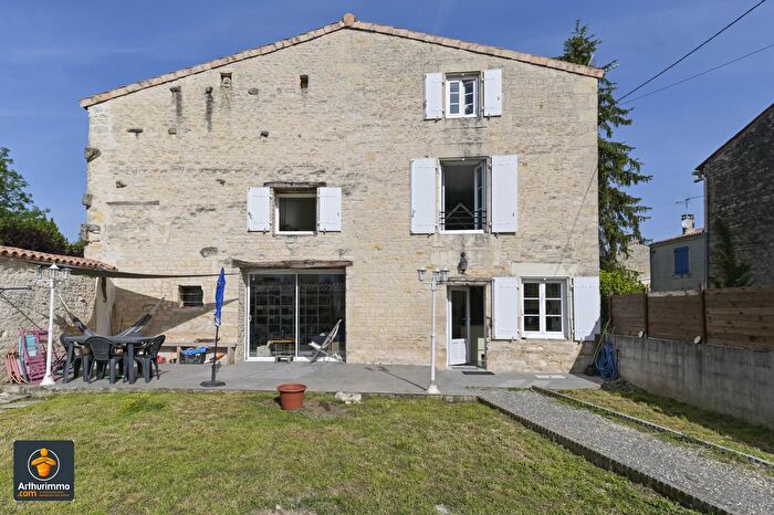 Maison 6 pièces à vendre à Vallans