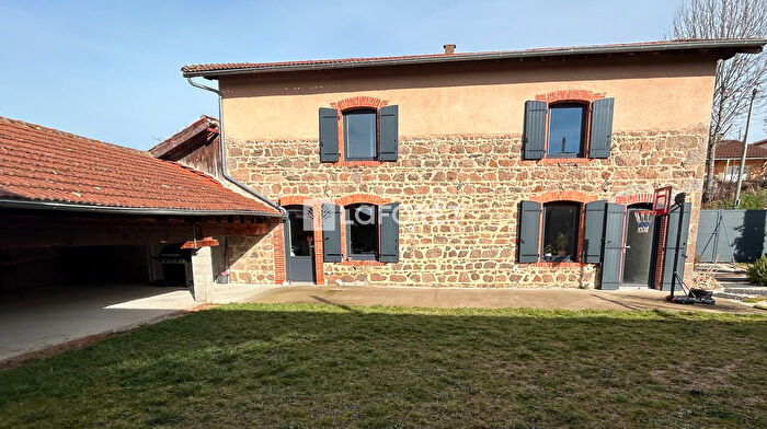 Maison à vendre - Haute-Rivoire - 5 pièces - 3 chambres