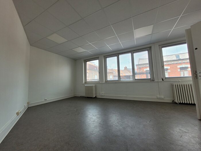 Appartement à vendre - Douai, Centre-ville - 2 pièces - 1 chambre