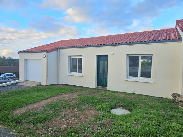 Montfaucon-Montigné - Maison 4 pièces à vendre