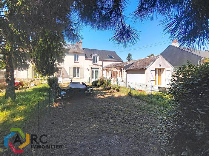 Maison à vendre - Orléans, Saint-Marc, Faubourg Bourgogne - 5 pièces - 3 chambres
