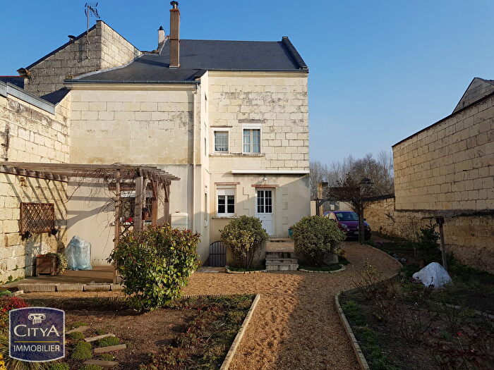 Maison 4 pièces à vendre à Souzay-Champigny