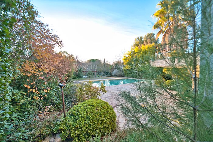 Maison à vendre - Juvignac - 8 pièces - 5 chambres