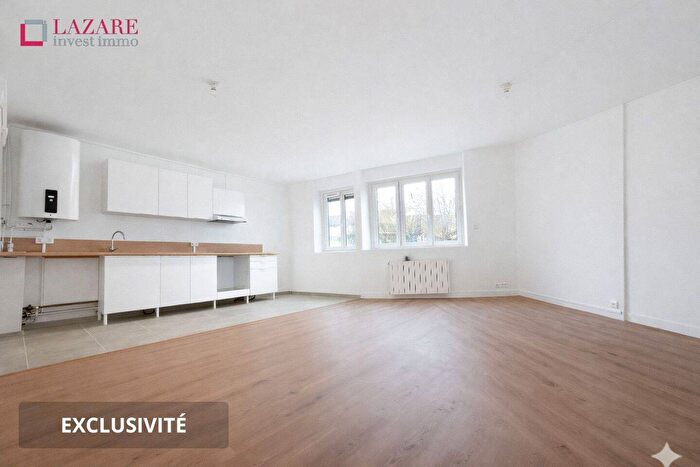 Appartement à louer - Saint Clément-Jardin des Plantes-Grammont, Rouen - 3 pièces - 2 chambres