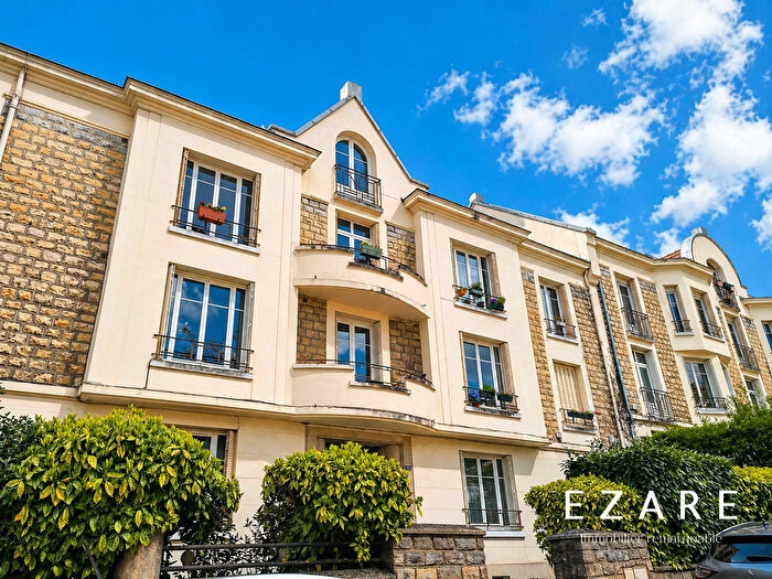 Appartement 4 pièces à vendre à Dijon, Perrières