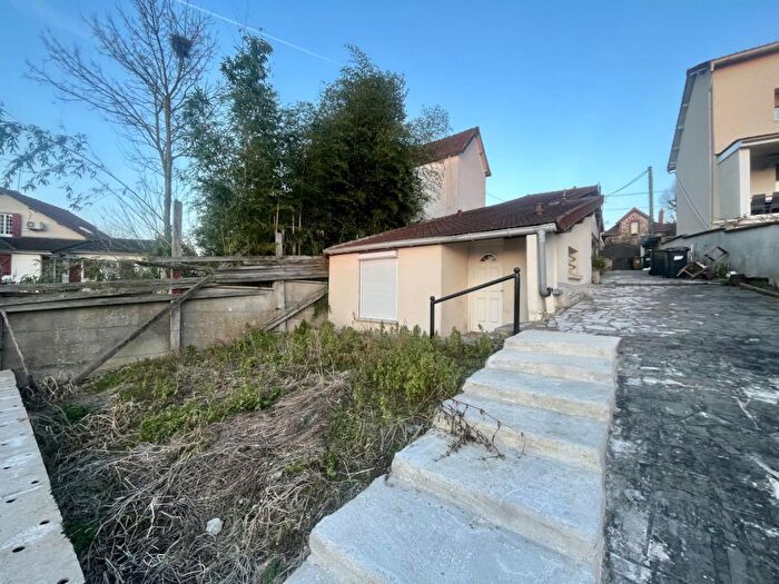 Gagny, Plateau, Franceville - Appartement 1 pièce à vendre