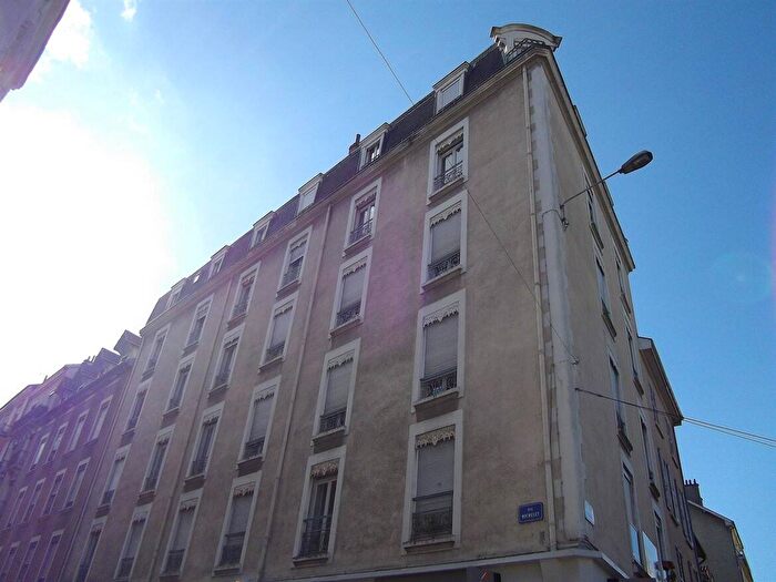 Berriat-Ampere, Grenoble - Appartement 3 pièces à louer