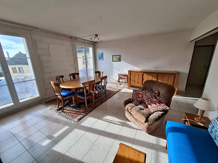 Appartement à vendre - Pontoise, Centre-ville - 3 pièces - 2 chambres