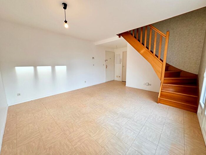 Appartement à vendre - Saint-Jean-de-Braye, Ouest - 2 pièces - 1 chambre