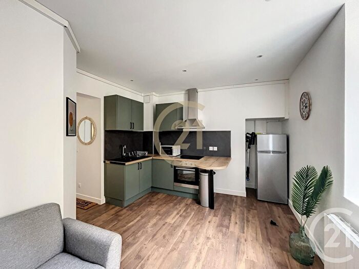 Montereau-Fault-Yonne, Ville basse : Appartement 2 pièces à louer