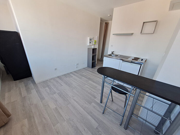 Appartement 1 pièce à Lille, Wazemmes, à louer