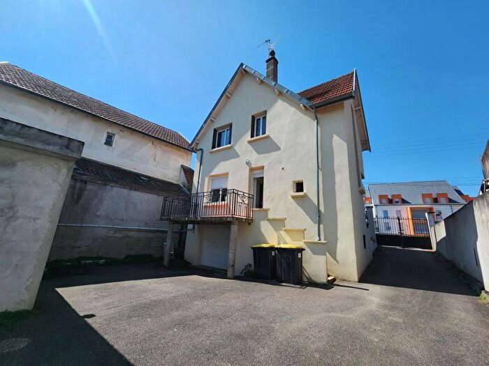 Maison à vendre - Chenôve, Chenôve - 4 pièces - 3 chambres