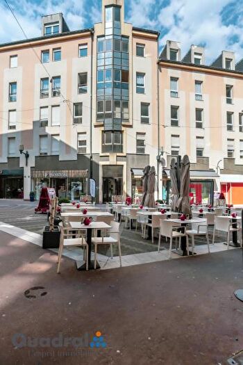 Appartement à louer - Metz, Centre-ville - 1 pièce - 1 chambre