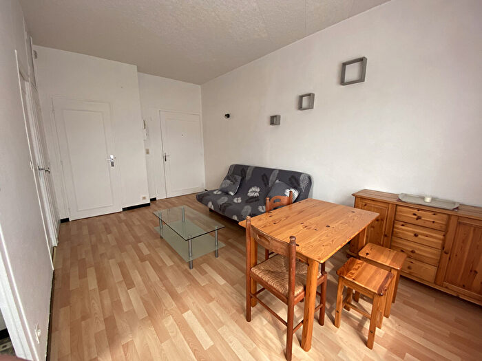 Appartement à louer - Aire-sur-lAdour - 2 pièces - 1 chambre