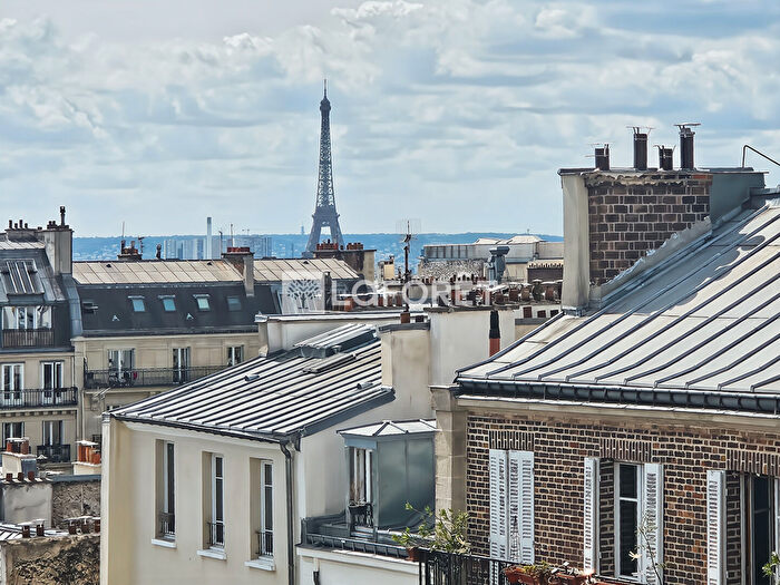 Appartement à vendre - Paris e , Montmartre, Sacré Coeur, Abbesses - 4 pièces - 2 chambres