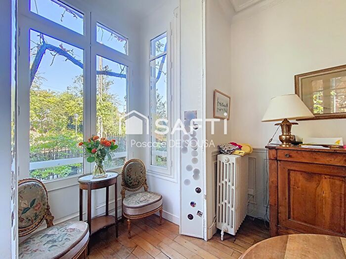 Maison 7 pièces à La Celle-Saint-Cloud, Le Centre, à vendre