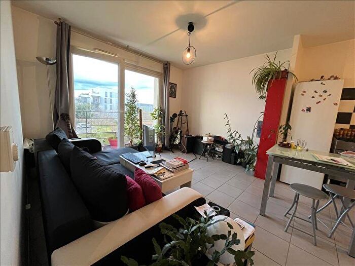 Saint Symphorien, Tours : Appartement 2 pièces à louer