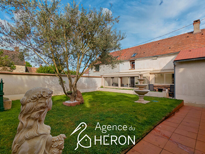 Maison 5 pièces à Bougligny, à vendre
