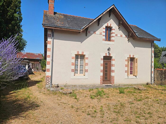 Maison 5 pièces à Genneteil, à vendre