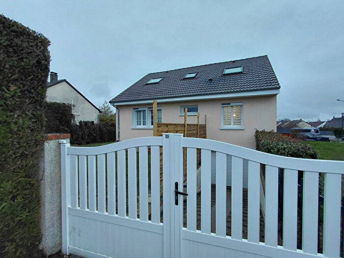 Maison à vendre - Auneau - 6 pièces - 5 chambres