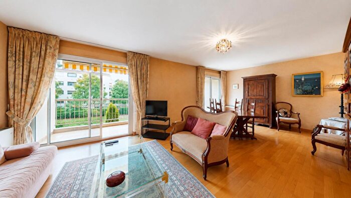 Appartement 5 pièces à vendre - Toulouse, Roseraie
