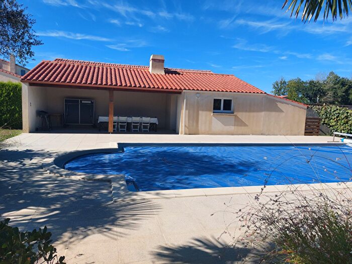 Maison 5 pièces à Grosbreuil, à vendre