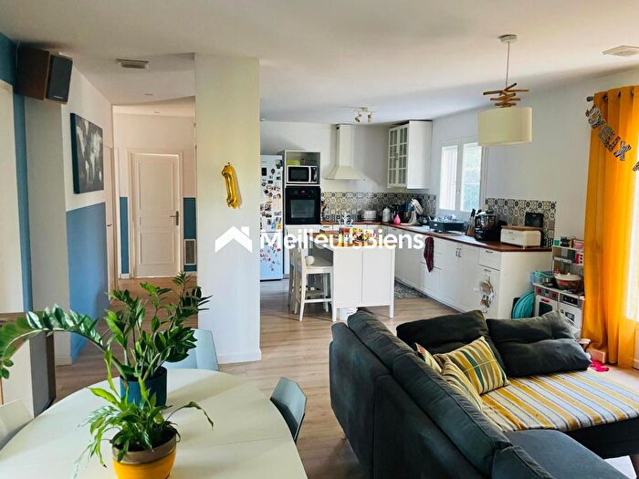 Maison 5 pièces à Saint-Félix-de-Lodez, à vendre