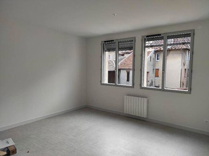 Appartement à louer - Centre Est Sud, La Tour-du-Pin - 3 pièces - 2 chambres