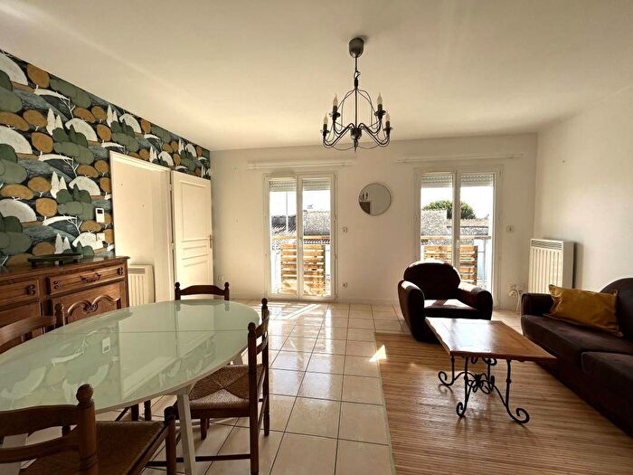 Appartement à louer - Nord Ouest, Saujon - 2 pièces - 1 chambre