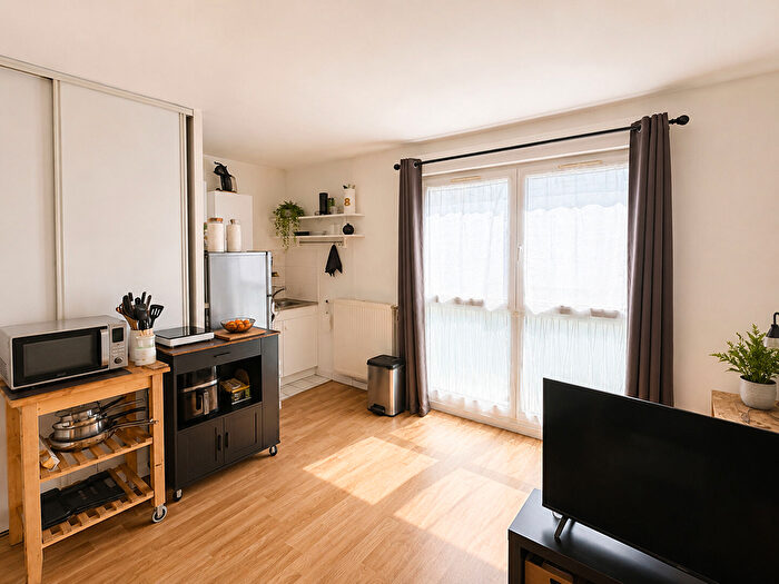 Achères, Champs de Villars, Le Magasin, Gare, Petite-Arche - Appartement 1 pièce à vendre