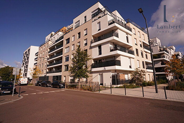 Appartement à vendre - Poissy, Saint-Exupéry - 3 pièces - 2 chambres