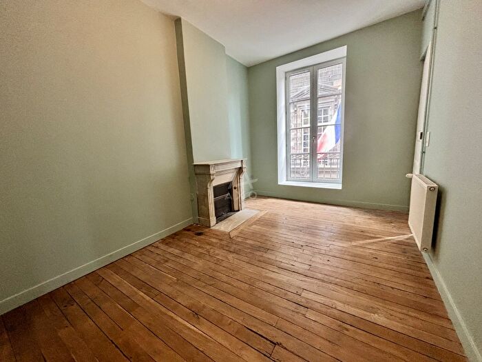 Appartement à vendre - Clermont-Ferrand, Delille, Cathédrale, La Gare - 4 pièces - 3 chambres