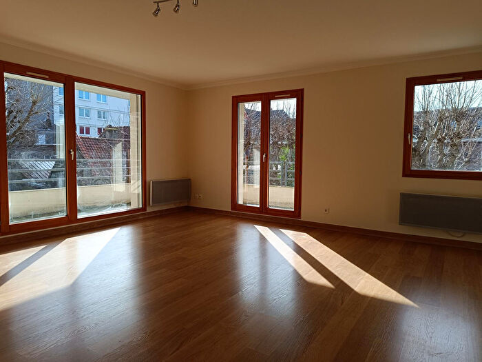 Appartement à louer - Lille, Vauban, Esquermes - 3 pièces - 2 chambres