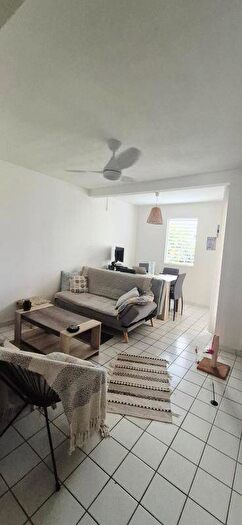 Appartement à louer - Sainte-Rose - 4 pièces - 3 chambres