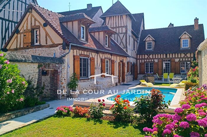 Nonancourt : Maison 9 pièces à vendre