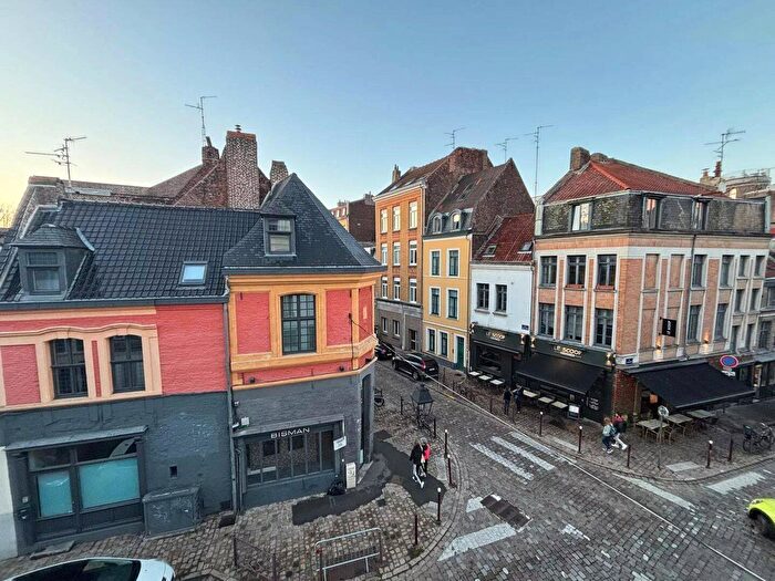 Appartement 1 pièce à Vieux Lille, à louer
