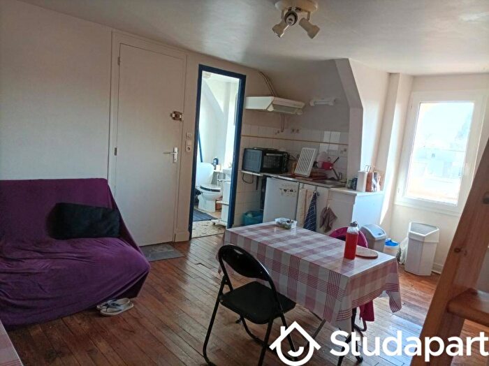 Appartement à louer - Lorient-Saint Brieuc, Rennes - 1 pièce