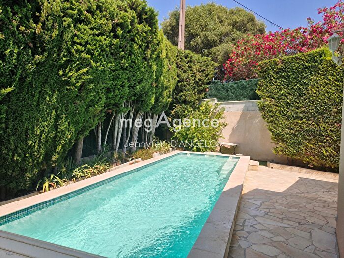 Maison à vendre - Sanary-sur-Mer, Motier, La Milhière - 5 pièces - 3 chambres