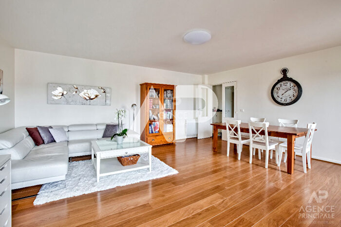 Appartement à vendre - Rueil-Malmaison, Mont Valerien - 4 pièces - 3 chambres