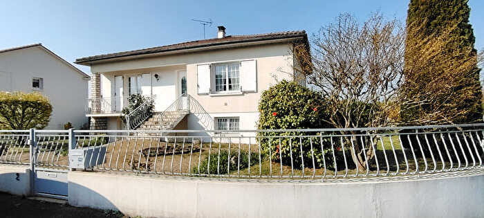 Maison à vendre - Niort, Sainte-Pezenne - 6 pièces - 3 chambres