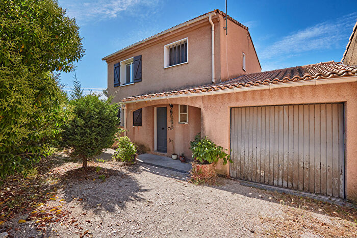 Maison 4 pièces à Lambesc, à vendre