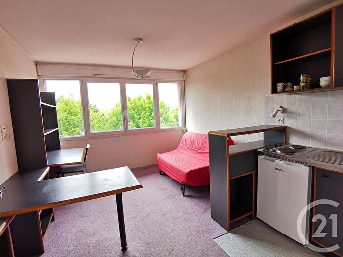 Besançon, Planoise, Châteaufarine - Appartement 1 pièce à louer
