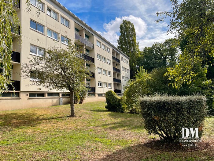 Appartement 4 pièces à Saint-Jean-de-Braye, Centre-ville, à vendre