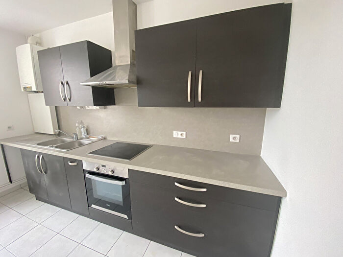 Appartement à louer - Épinal, Ouest - 3 pièces - 2 chambres