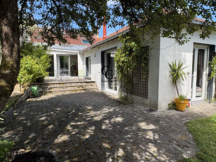 Maison 7 pièces à Rezé, Hôtel de Ville, à vendre