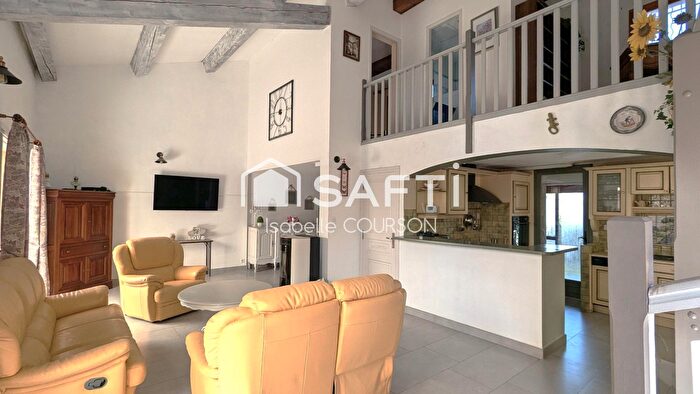 Maison à vendre - Pertuis, Centre-ville, Fours à Chaux, Claret - 4 pièces - 3 chambres