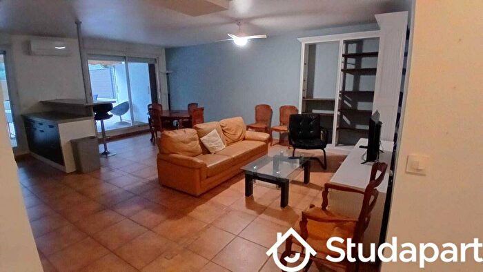 Appartement à louer - Mazargues, Marseille ème arrondissement - 3 pièces - 2 chambres