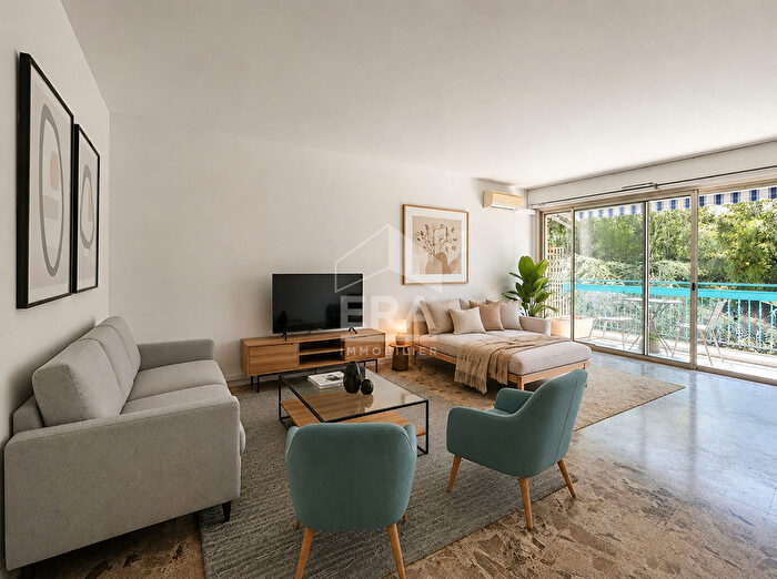 Appartement 4 pièces à louer à Aix-en-Provence, Saint-Donat, Les Platanes