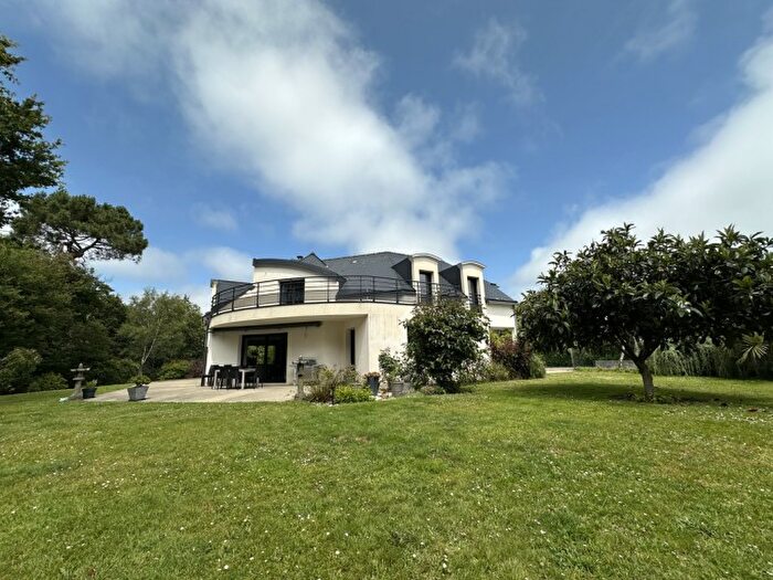 Maison 9 pièces à vendre à Guidel
